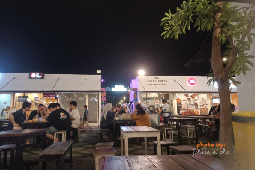 Gion Market Creative Hub: Tempat Makan Santai di Surabaya Timur ...